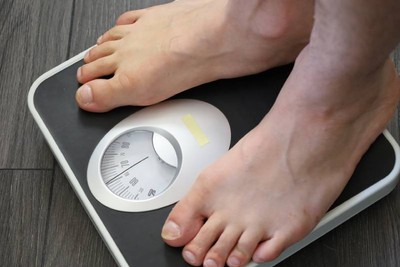 Poids idéal : définition, femme, homme, selon la taille | Charles.co