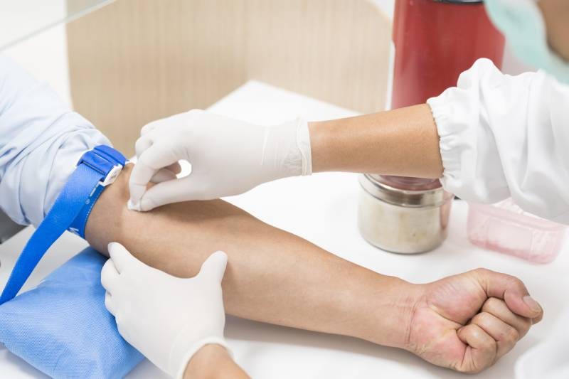 CRP : définition, taux, norme et solutions | Charles.co