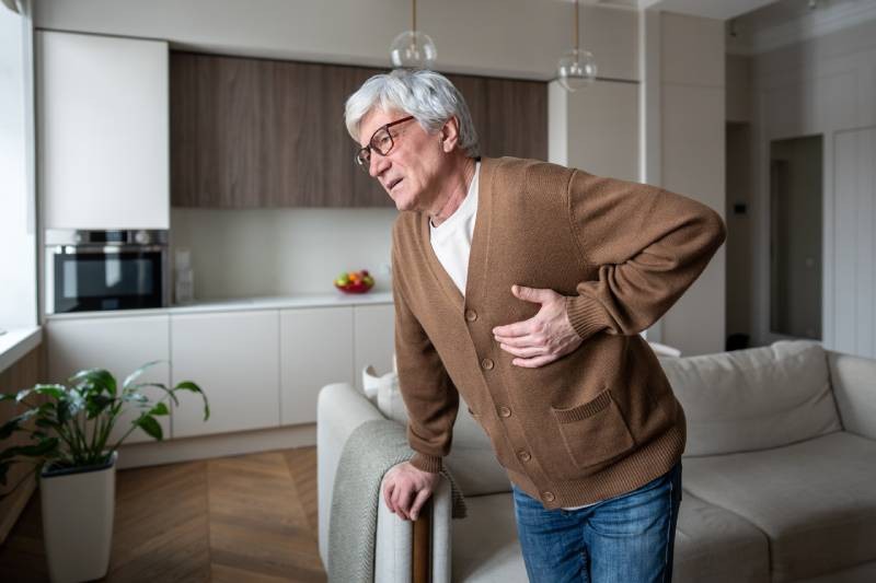 Arythmie cardiaque : symptômes, causes et traitements | Charles.co