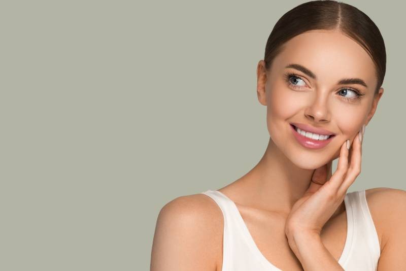 Comment maigrir des joues ? Méthodes et temps nécessaire | Charles.co