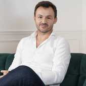 Cheveux cassants : soins et solutions pour éviter qu’ils tombent | Charles.co